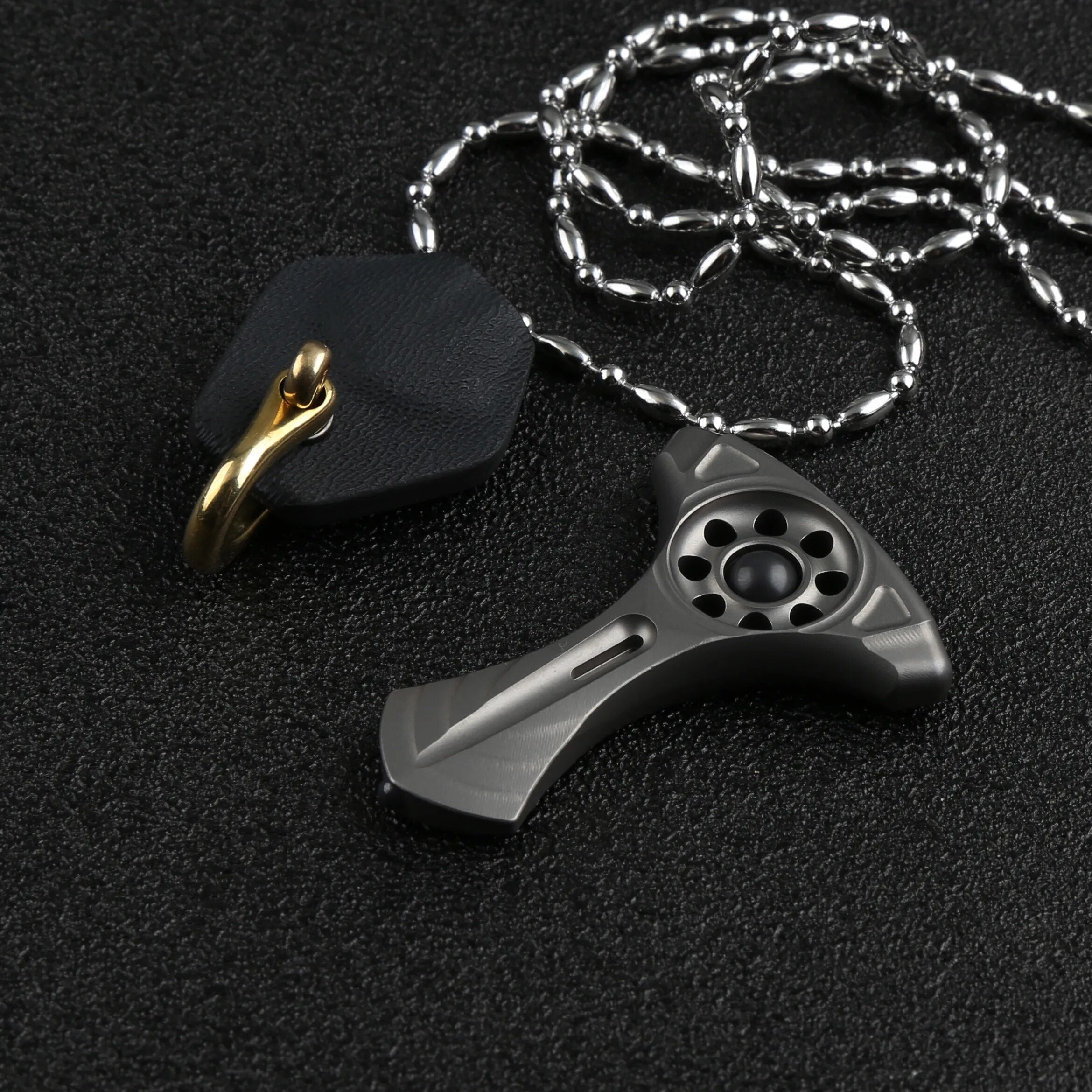 DICORIA DD-01 titanium alloy Necklace Crowbar hunting EDC Tool ...